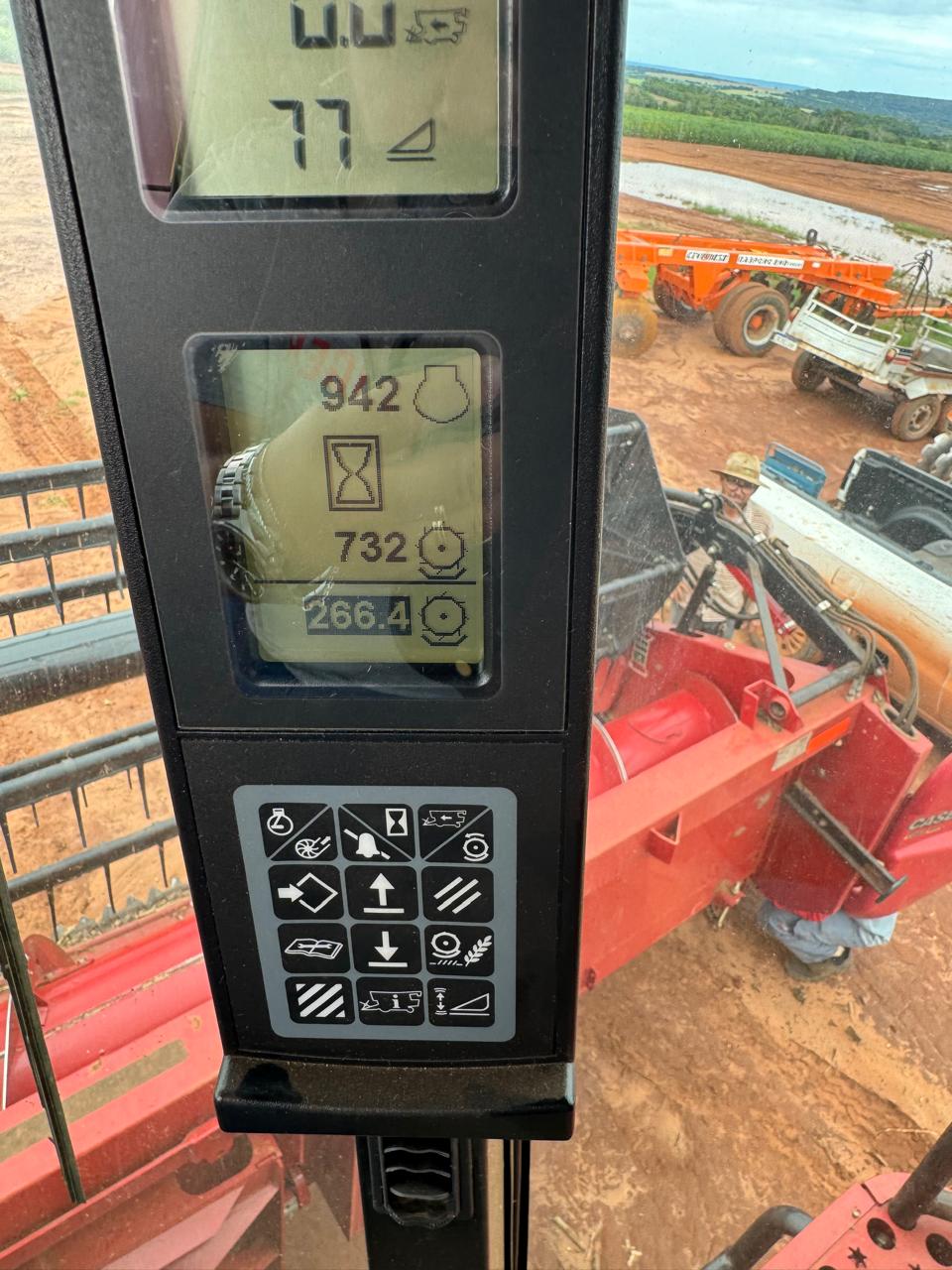 Colheitadeira Case Ih 4130 • 2020 Usado Venda