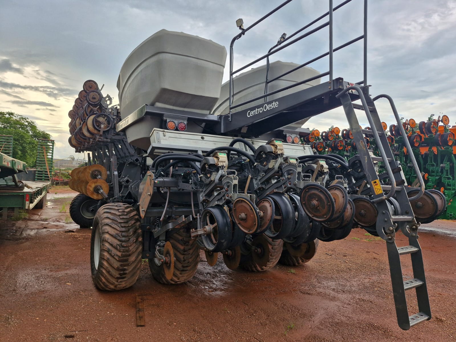 Plantadora Massey Ferguson Momentum • 2020 Usado Venda