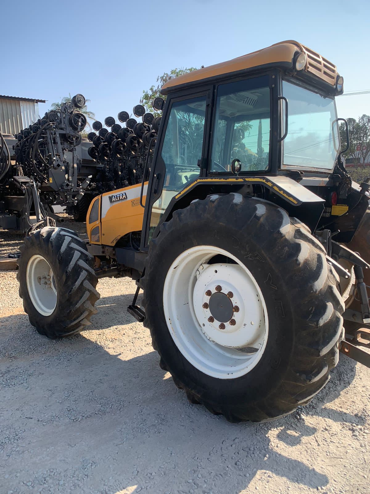 Trator Valtra A750 • 2009 Usado Venda