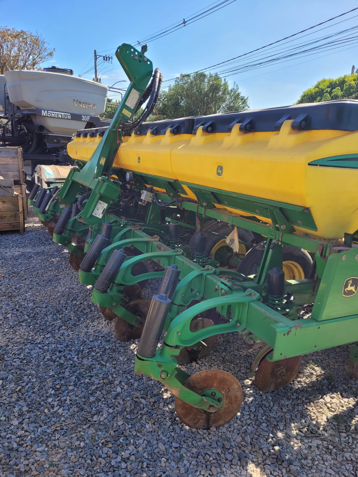 Plantadora John Deere 2115 CCS • 2018 Usado Venda