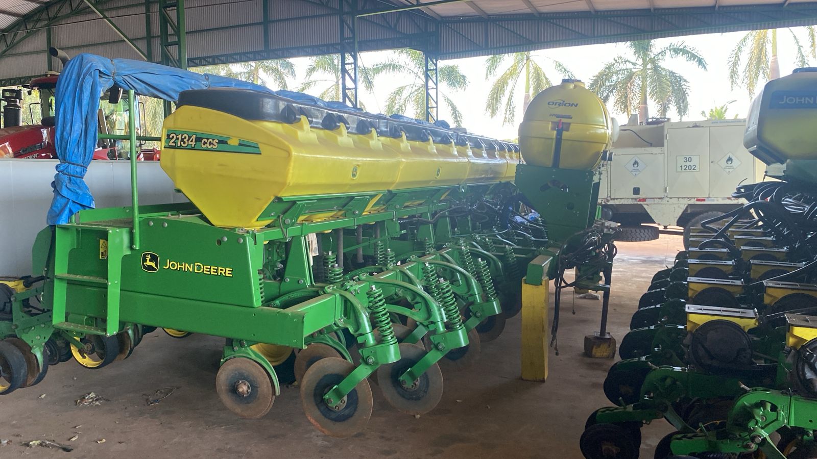 Plantadora John Deere 2134 CCS • 2017 Usado Venda