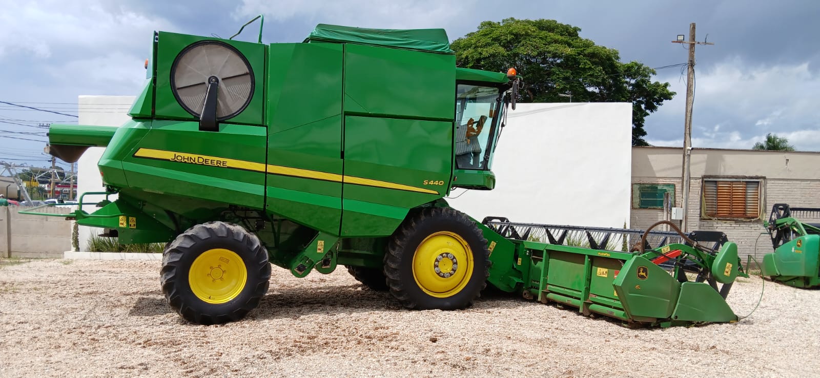 Colheitadeira John Deere S440 • 2019 Usado Venda